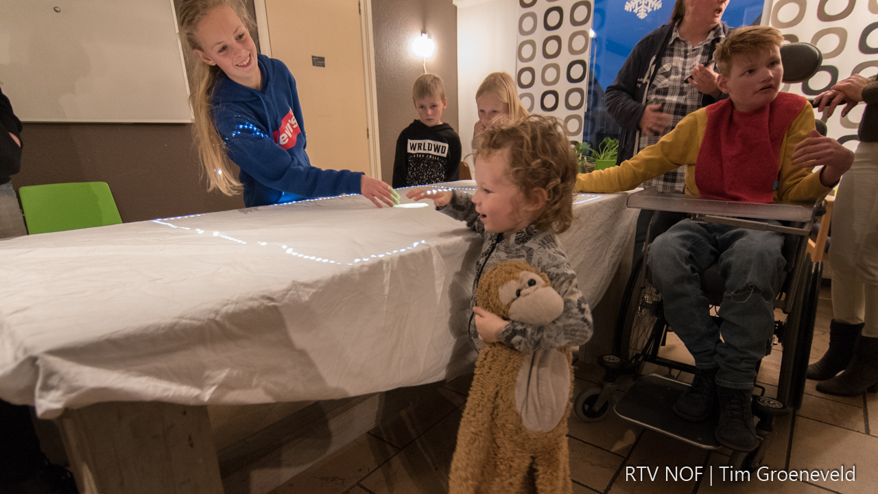 Nocht en Wille neemt tovertafel officieel in gebruik - RTV NOF Nieuws