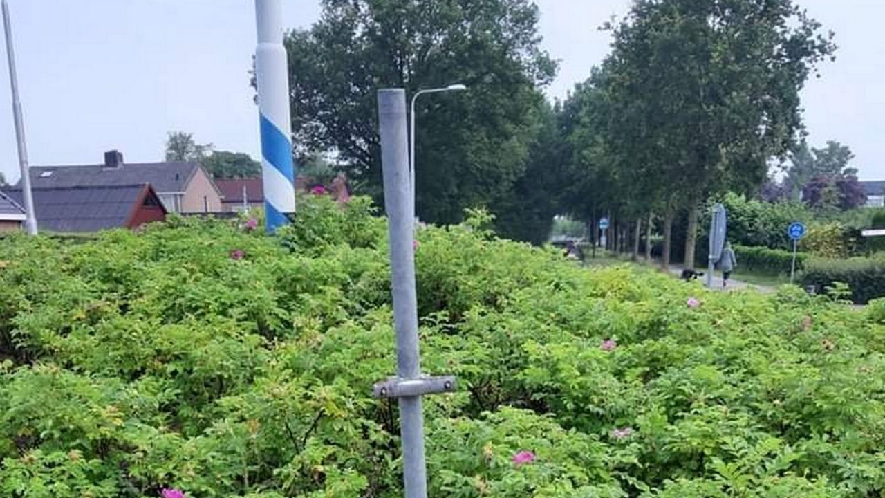 Jongeren Gytsjerk hebben het voorzien op borden - RTV NOF Nieuws Jongeren Gytsjerk hebben het voorzien op borden - RTV NOF Nieuws