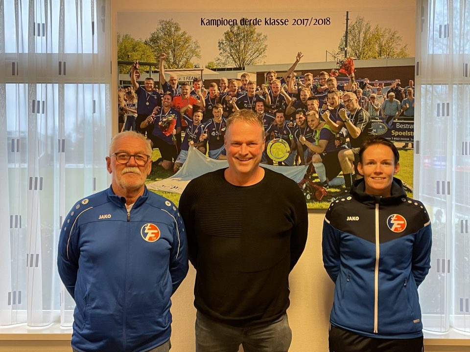 Dennis Ryan en dames ’t Fean ’58 langer met elkaar door - RTV NOF