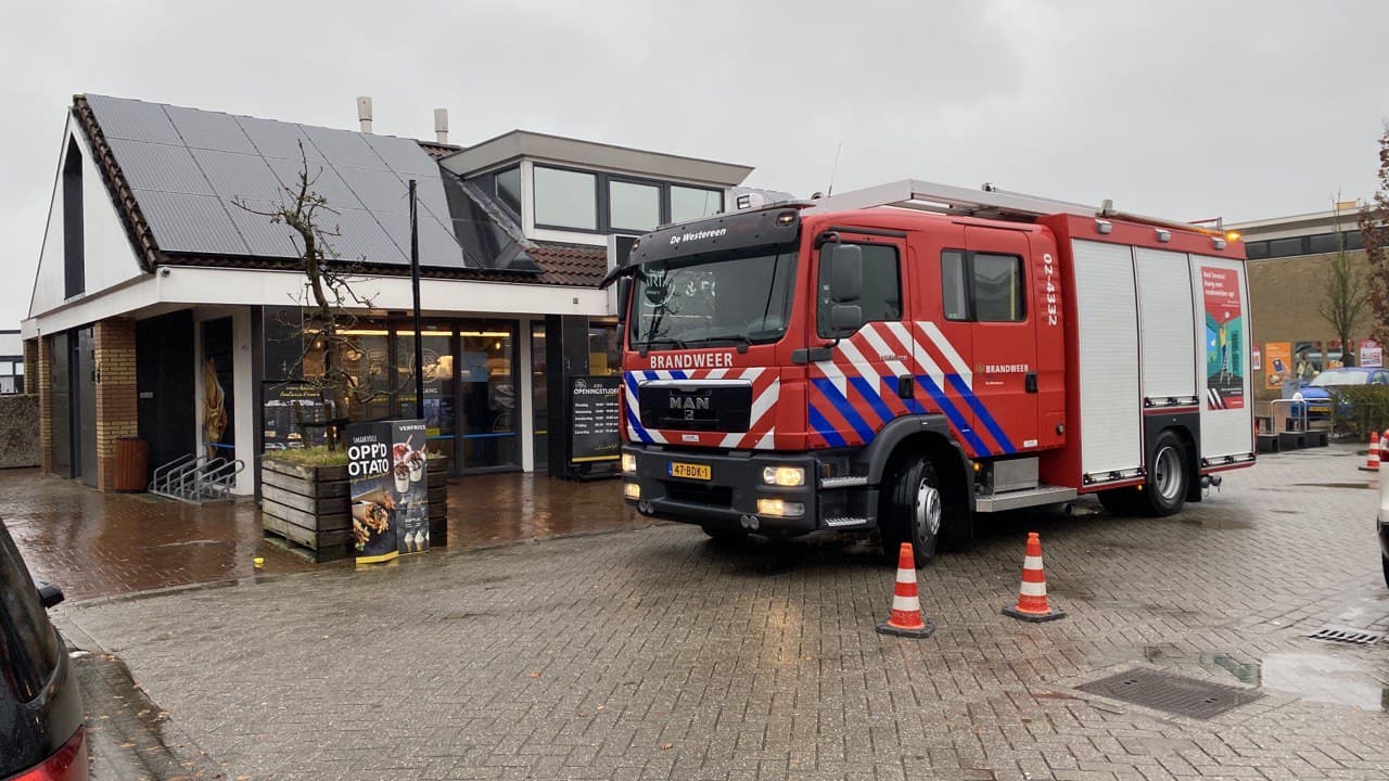 Brand in frituuroven Restaria Rinse's De Westereen - RTV NOF Nieuws