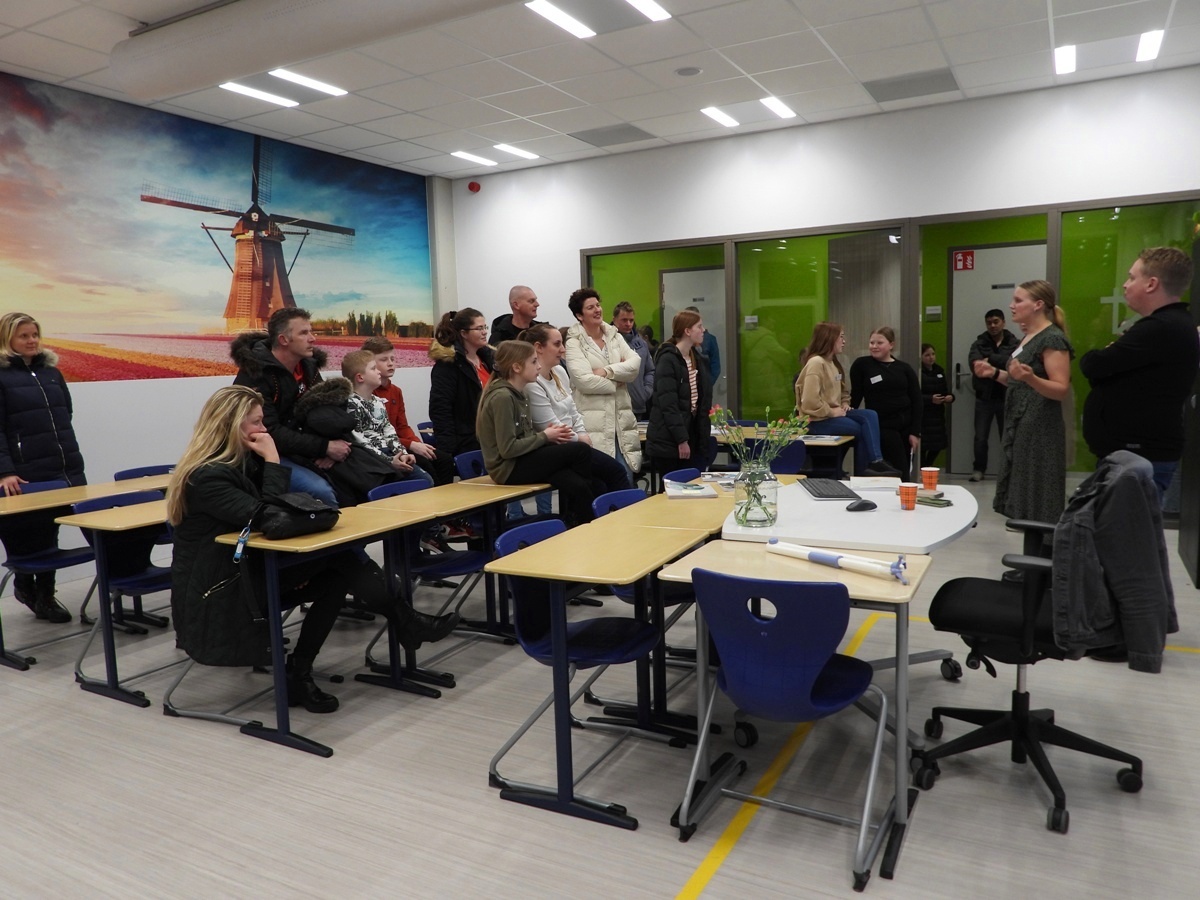 Open huis GO Lauwers College Kollum - RTV NOF Nieuws