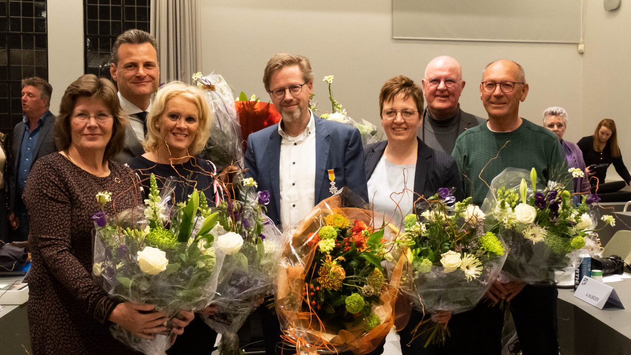 Koninklijke Onderscheiding voor vertrekkend CDA-raadslid Frans Haenen ... Koninklijke Onderscheiding voor vertrekkend CDA-raadslid Frans Haenen ...