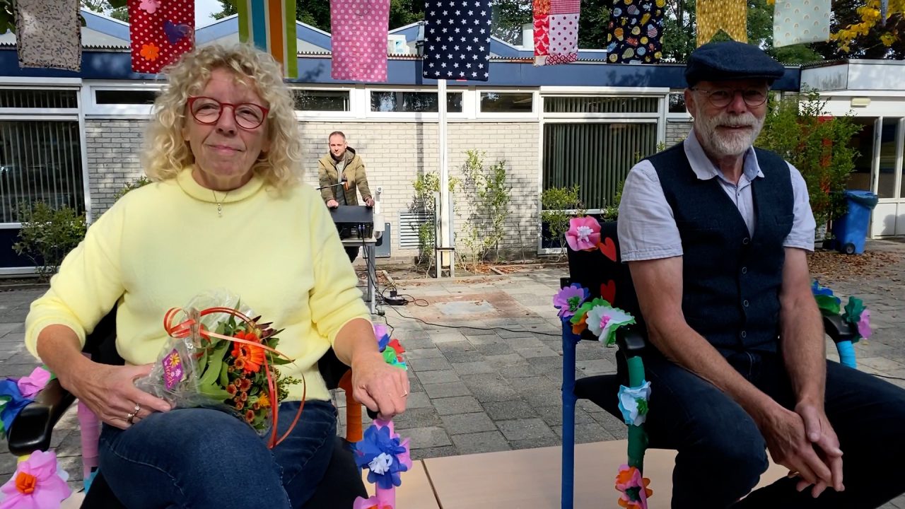 VIDEO: CBS De Reinbôge neemt afscheid van juf Els - RTV NOF Nieuws