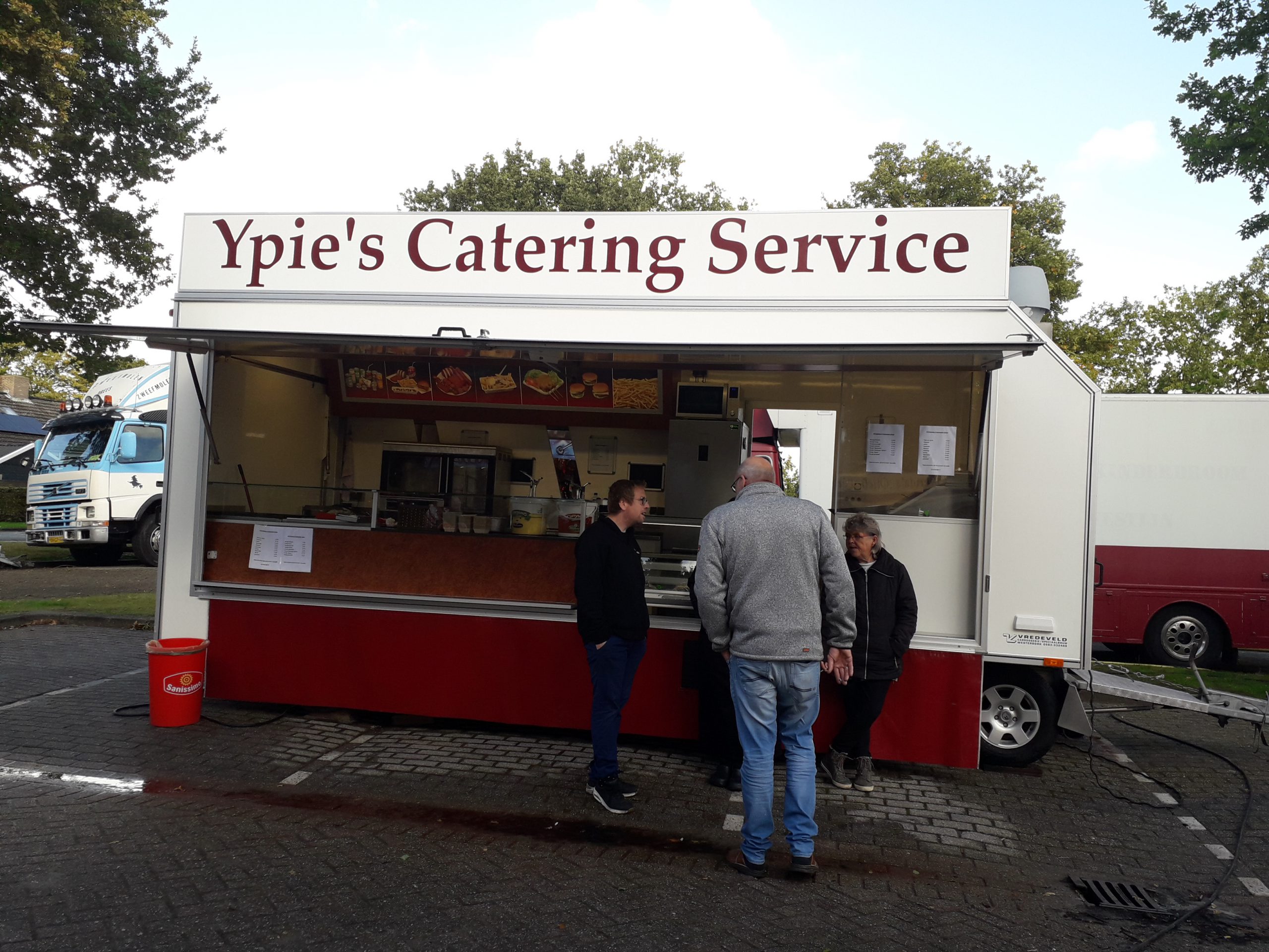 Kermis bij het sportpark in Damwâld - RTV NOF Nieuws