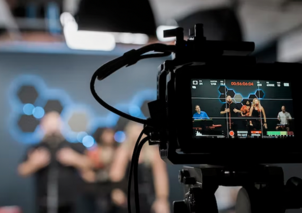 Wat zijn de laatste trends in live streaming? - RTV NOF Nieuws