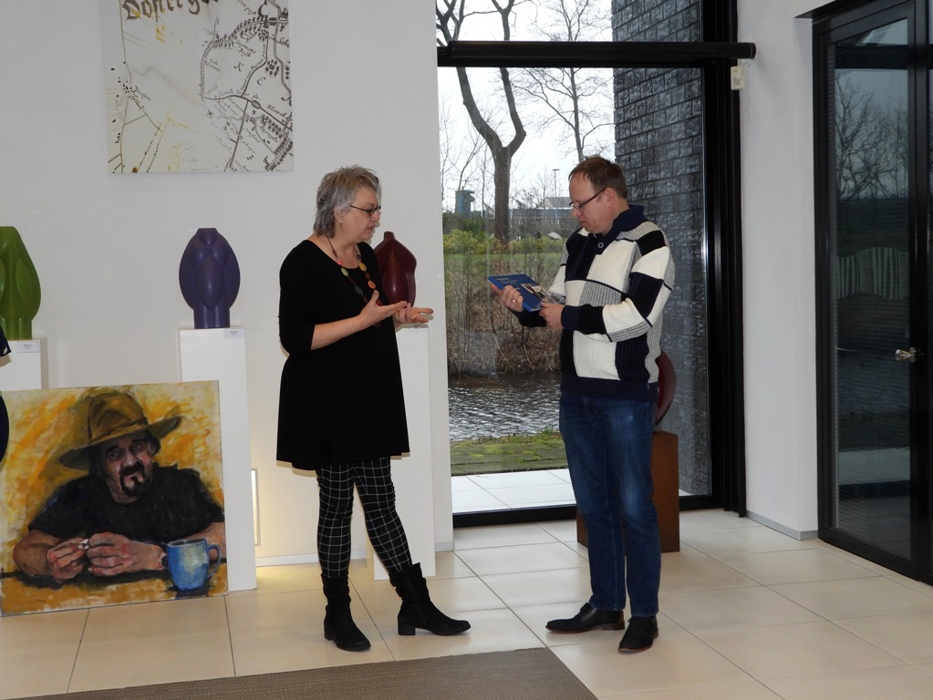 Heikie Hoeksma uit de Harkema blijft in het gemeentehuis van ...