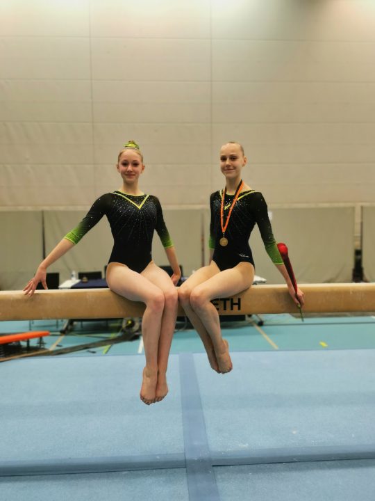 Halve finale NK turnen voor Turn- en Gymsport Dokkum - RTV NOF Nieuws