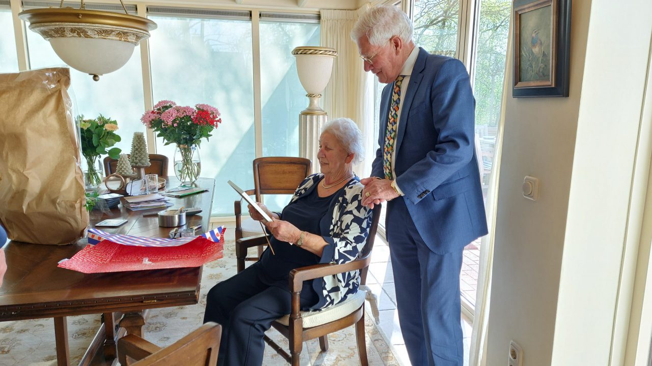 Piet en Agaath Kapenga uit Buitenpost 60 jaar getrouwd - RTV NOF Nieuws