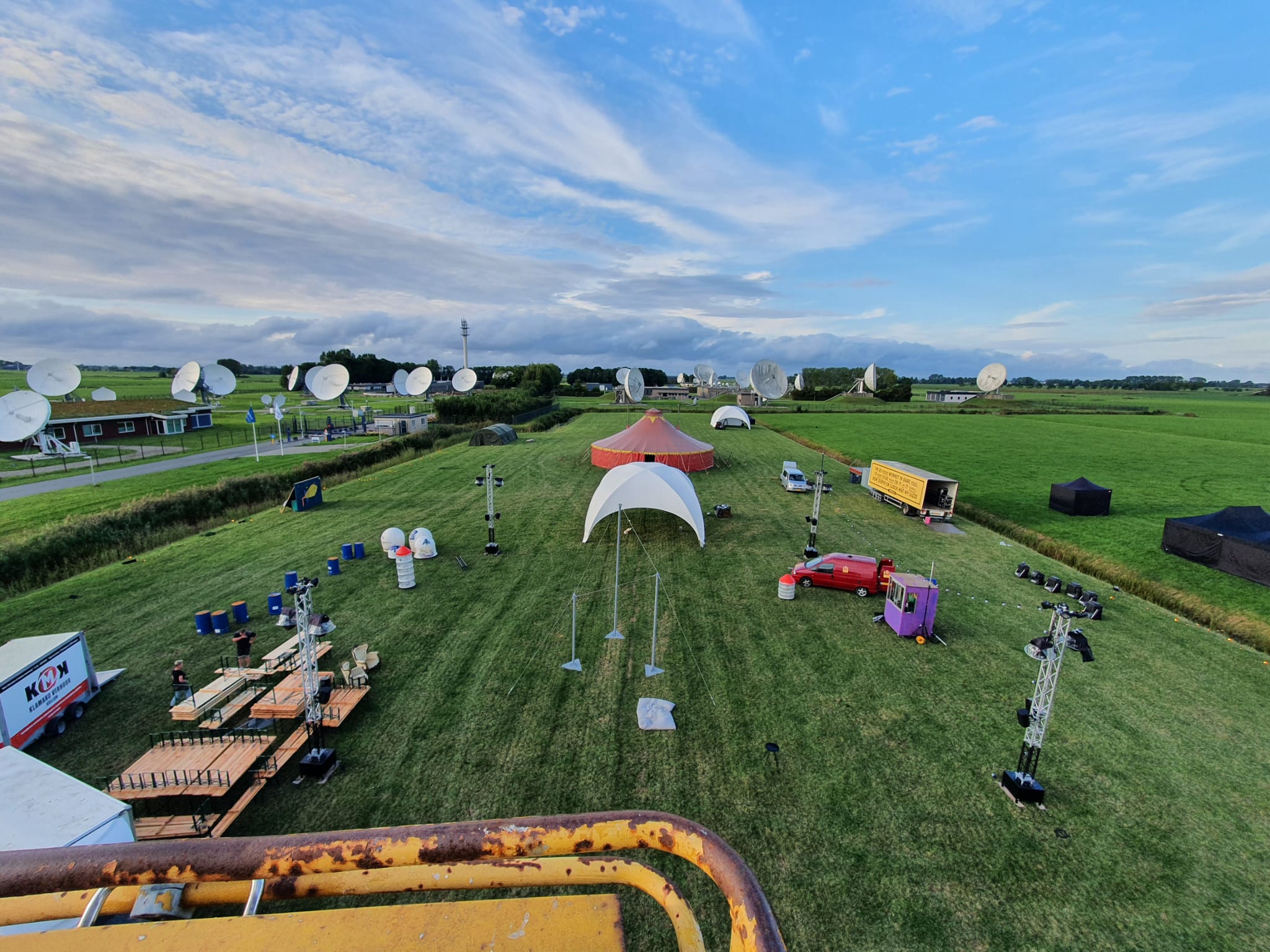 Opbouw Grutte Earen festival van start - RTV NOF Nieuws